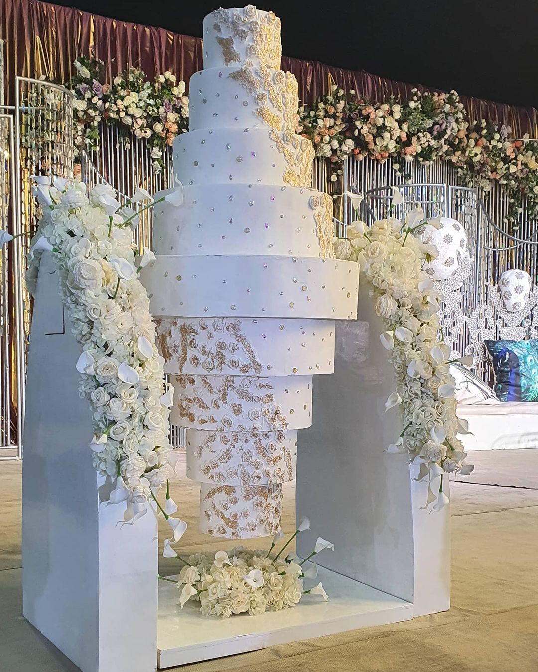 25+ Opulent Wedding Cakes Designs You Will Love!! - Wish N Wed