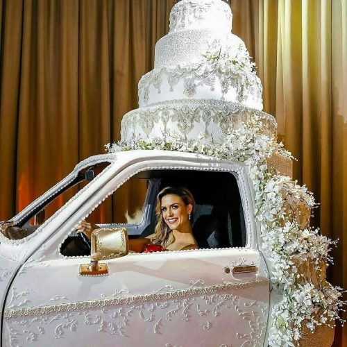 25+ Opulent Wedding Cakes Designs You Will Love!! - Wish N Wed